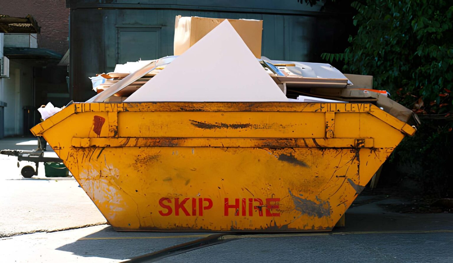 Affordable Waste Solutions: Why a 4 Yard Skip Is the Ideal Choice for ...